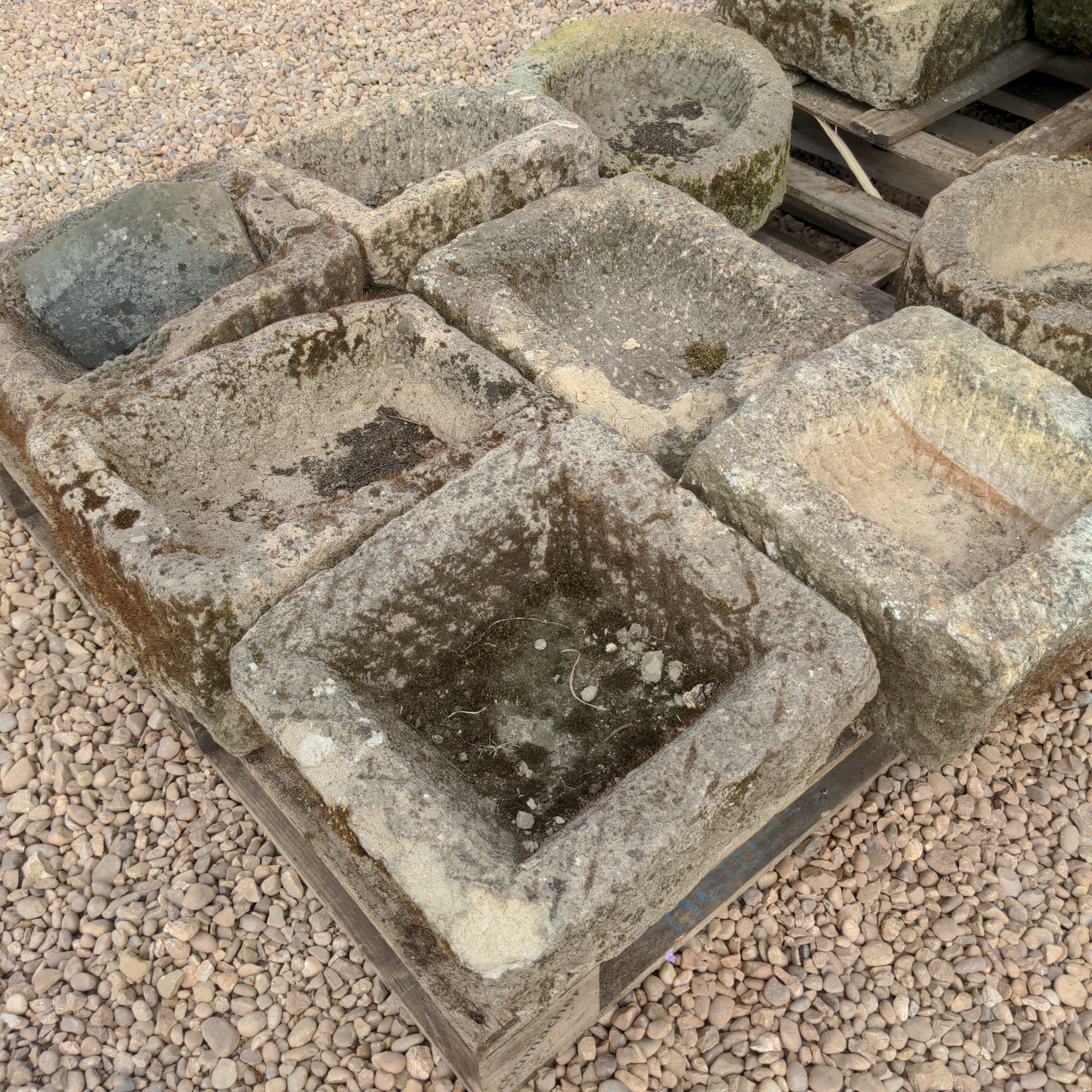 Small stone planters – Lodge Farm Reclamation