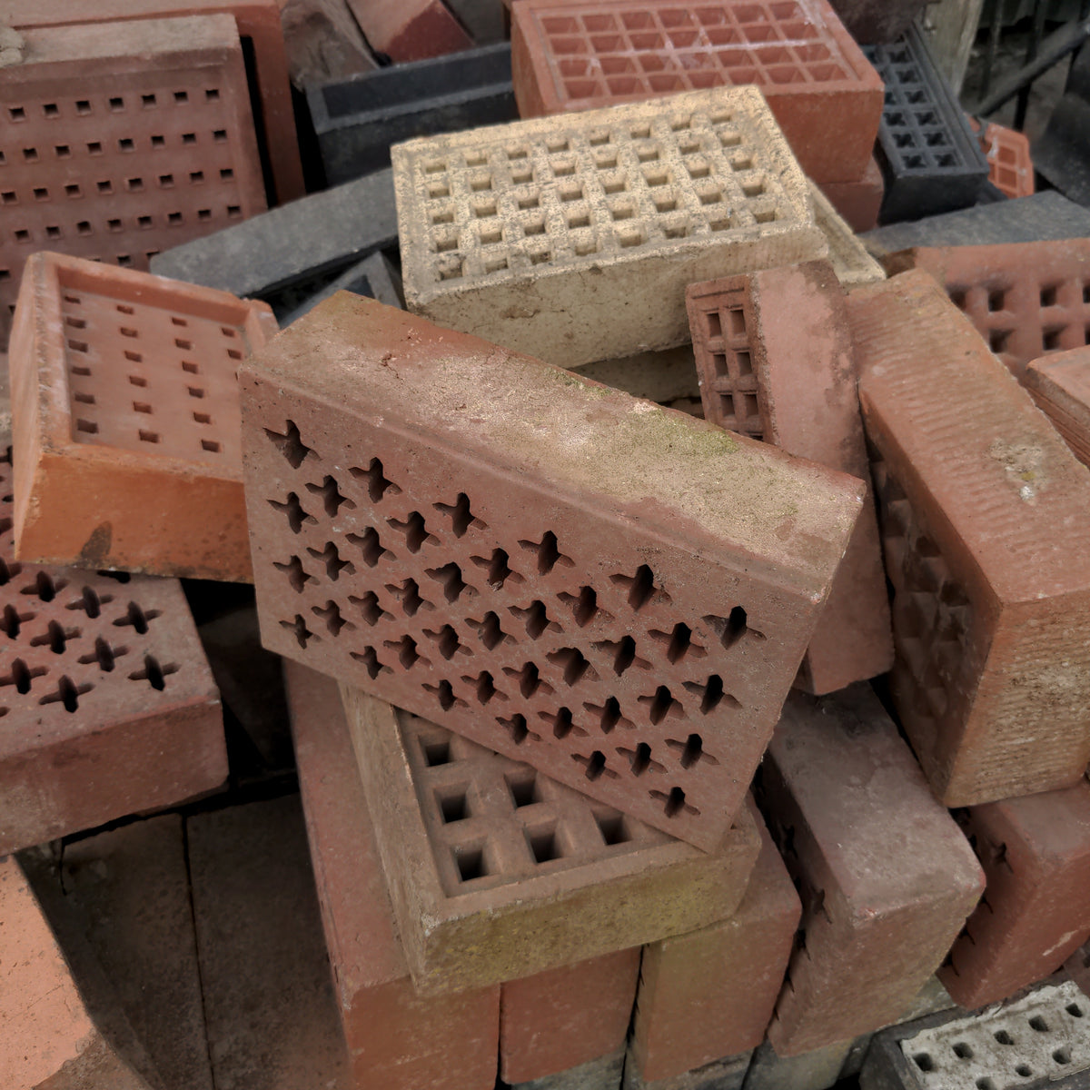 Air bricks – Lodge Farm Reclamation